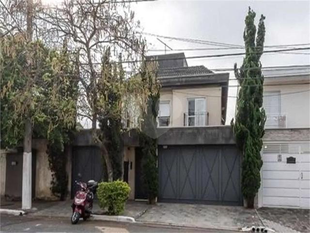 Casa / Sobrado para Venda em São Paulo/SP Saúde 3 Quartos