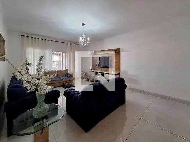 Casa / Sobrado para Venda em São Paulo/SP Sítio do Mandaqui 3 Quartos