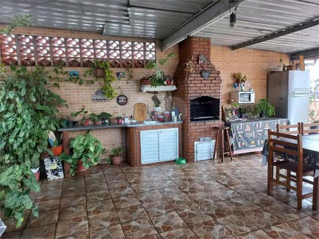 Casa / Sobrado para Venda em São Paulo/SP Sítio Pinheirinho 3 Quartos