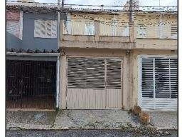 Casa / Sobrado para Venda em São Paulo/SP Socorro 3 Quartos