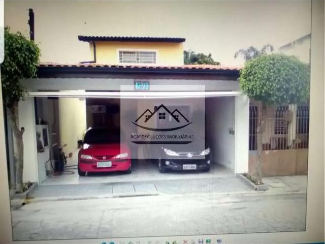 Casa / Sobrado para Venda em São Paulo/SP Socorro 4 Quartos