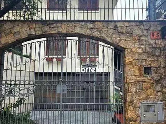 Casa / Sobrado para Venda em São Paulo/SP Sumarezinho 4 Quartos