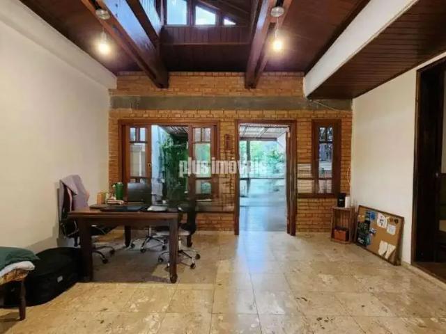 Casa / Sobrado para Venda em São Paulo/SP Sumarezinho 3 Quartos