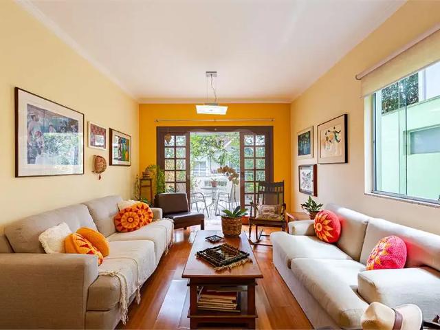 Casa / Sobrado para Venda em São Paulo/SP Sumarezinho 3 Quartos