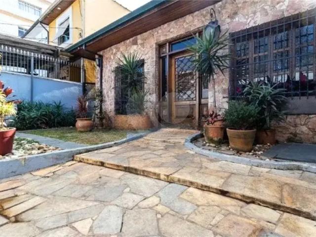 Casa / Sobrado para Venda em São Paulo/SP Sumaré 3 Quartos