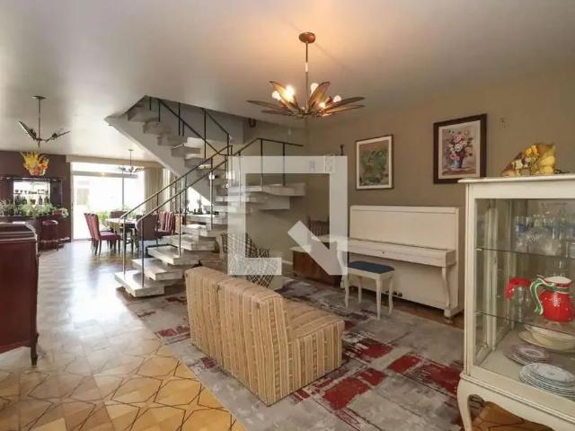 Casa / Sobrado para Venda em São Paulo/SP Sumaré 4 Quartos