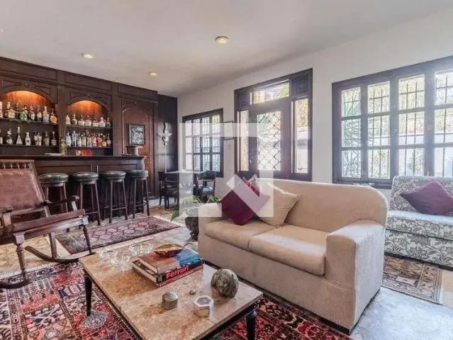 Casa / Sobrado para Venda em São Paulo/SP Sumaré 4 Quartos