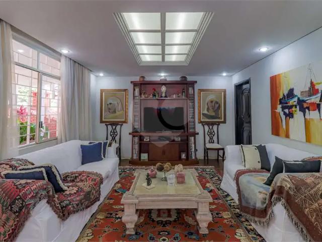 Casa / Sobrado para Venda em São Paulo/SP Sumaré 4 Quartos