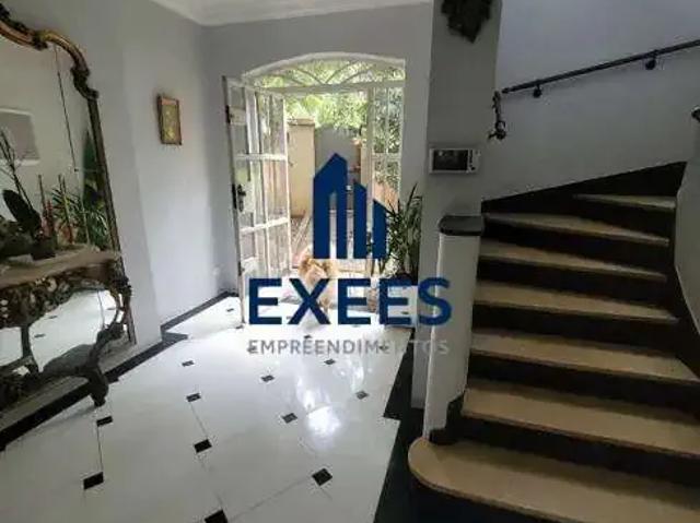 Casa / Sobrado para Venda em São Paulo/SP Sumaré 4 Quartos