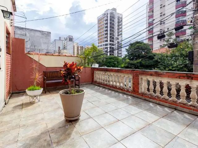 Casa / Sobrado para Venda em São Paulo/SP Sumaré 4 Quartos