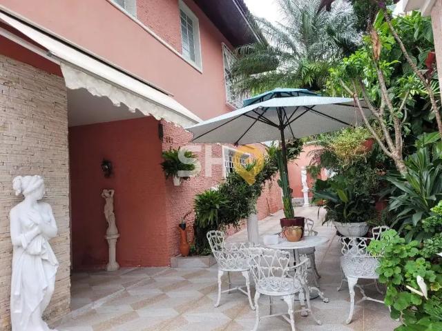 Casa / Sobrado para Venda em São Paulo/SP Sumaré 5 Quartos