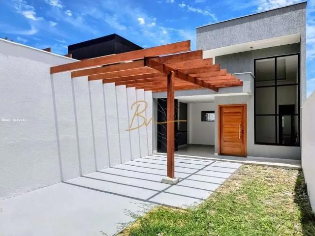 Casa / Sobrado para Venda em São Pedro da Aldeia/RJ Centro 3 Quartos