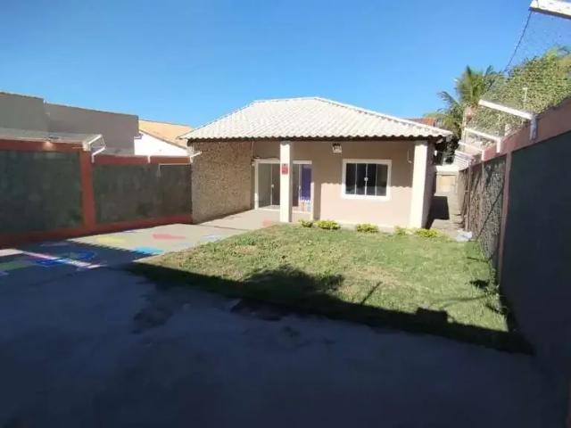 Casa / Sobrado para Venda em São Pedro da Aldeia/RJ Centro 4 Quartos