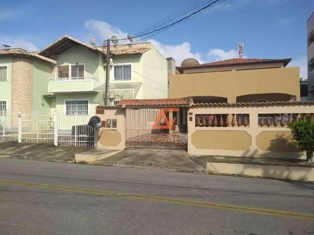 Casa / Sobrado para Venda em São Pedro da Aldeia/RJ Centro 5 Quartos