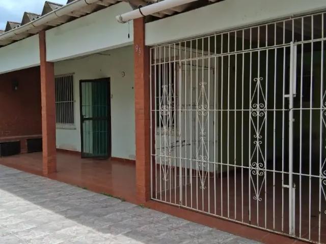 Casa / Sobrado para Venda em São Pedro da Aldeia/RJ Balneário São Pedro 2 Quartos