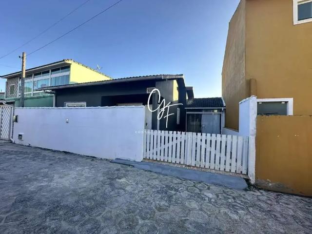 Casa / Sobrado para Venda em São Pedro da Aldeia/RJ Fluminense 2 Quartos