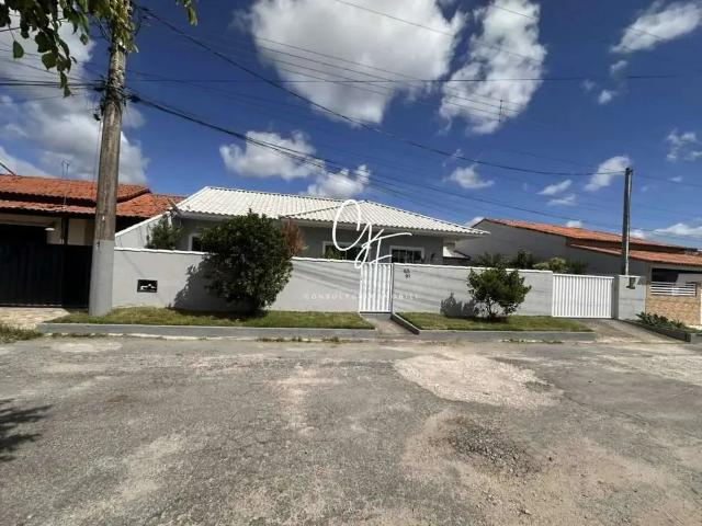 Casa / Sobrado para Venda em São Pedro da Aldeia/RJ Fluminense 3 Quartos
