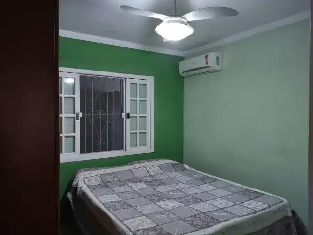 Casa / Sobrado para Venda em São Pedro da Aldeia/RJ Fluminense 3 Quartos