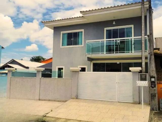 Casa / Sobrado para Venda em São Pedro da Aldeia/RJ Fluminense 3 Quartos