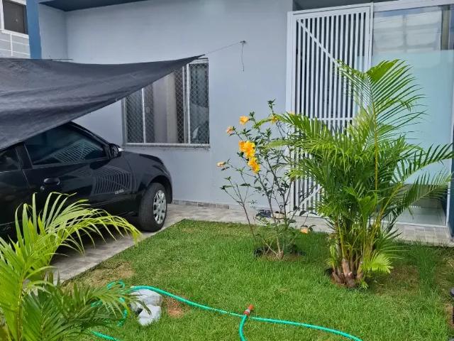 Casa / Sobrado para Venda em São Pedro da Aldeia/RJ Jardim Arco Íris 2 Quartos