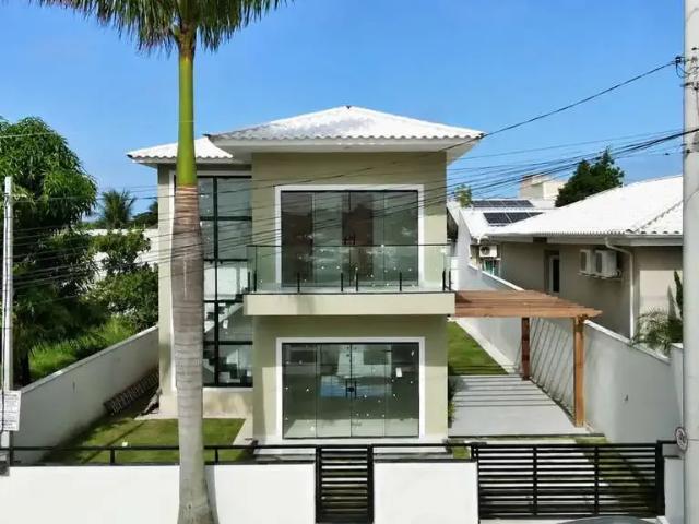 Casa / Sobrado para Venda em São Pedro da Aldeia/RJ São Mateus 3 Quartos