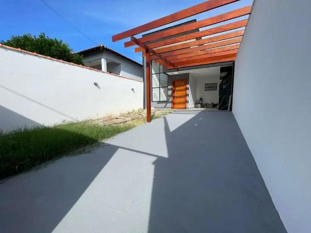 Casa / Sobrado para Venda em São Pedro da Aldeia/RJ Porto da Aldeia 3 Quartos