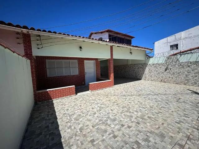 Casa / Sobrado para Venda em São Pedro da Aldeia/RJ Porto da Aldeia 4 Quartos