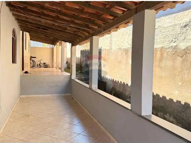 Casa / Sobrado para Venda em São Pedro da Aldeia/RJ Rua do Fogo 4 Quartos