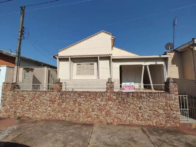 Casa / Sobrado para Venda em São Pedro/SP Vila Estela 3 Quartos