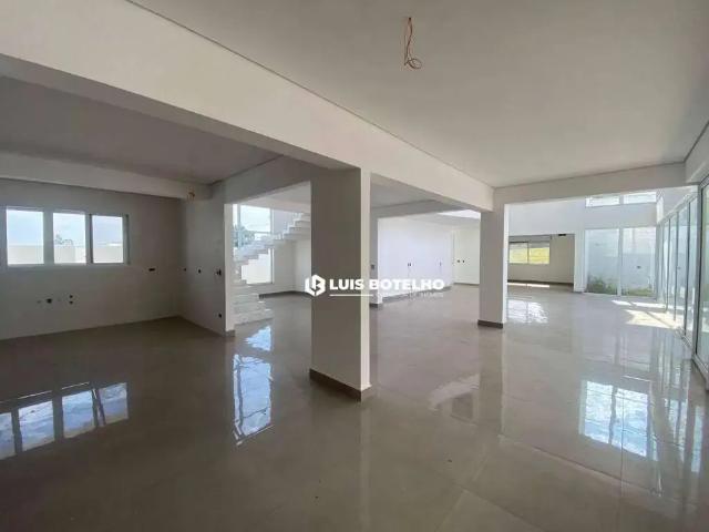 Casa / Sobrado para Venda em São Pedro/SP Águas de São Pedro 4 Quartos