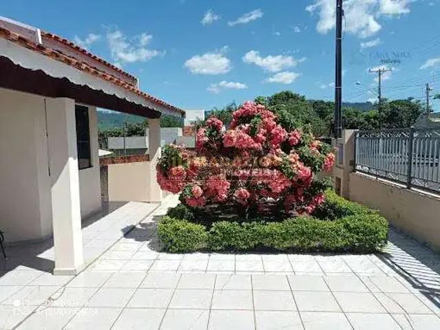 Casa / Sobrado para Venda em São Pedro/SP Jardim Mariluz 3 Quartos