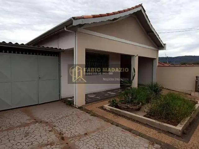 Casa / Sobrado para Venda em São Pedro/SP Pallu 4 Quartos