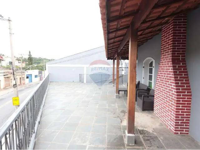 Casa / Sobrado para Venda em São Roque/SP Vila Santa Isabel 4 Quartos