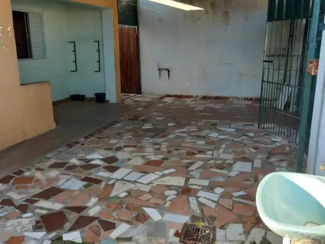 Casa / Sobrado para Venda em São Roque/SP Vila Santo Antônio 2 Quartos
