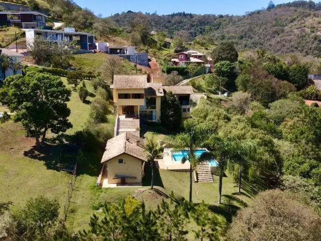 Casa / Sobrado para Venda em São Roque/SP Vila Santo Antônio 4 Quartos