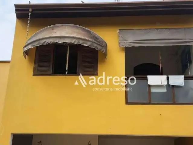 Casa / Sobrado para Venda em São Roque/SP Centro 3 Quartos