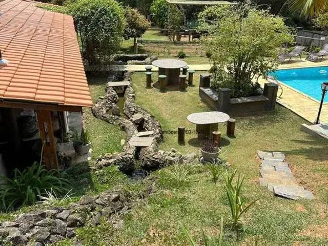 Casa / Sobrado para Venda em São Roque/SP Centro Canguera