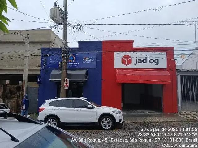 Casa / Sobrado para Venda em São Roque/SP Estação