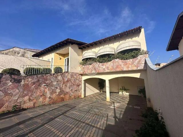 Casa / Sobrado para Venda em São Roque/SP Jardim Flórida 3 Quartos