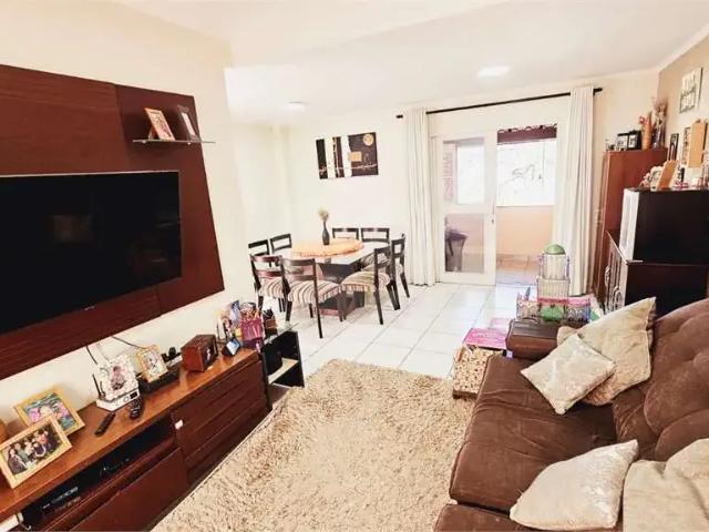 Casa / Sobrado para Venda em São Roque/SP Jardim Meny 4 Quartos