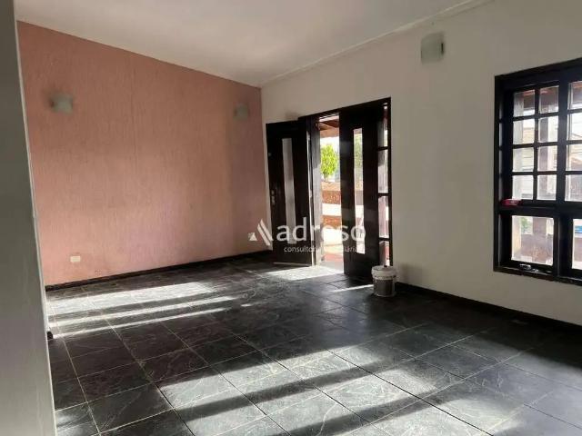 Casa / Sobrado para Venda em São Roque/SP Jardim Villaça 3 Quartos