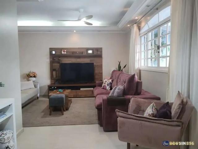 Casa / Sobrado para Venda em São Roque/SP Jardim Villaça 3 Quartos