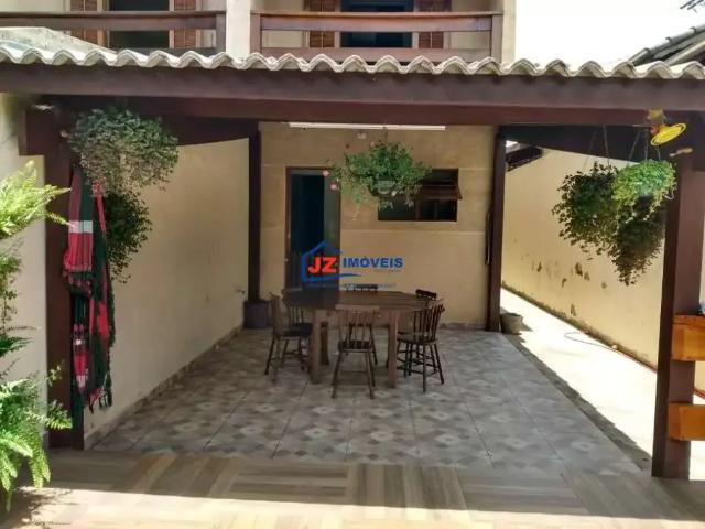 Casa / Sobrado para Venda em São Roque/SP Mailasqui 2 Quartos