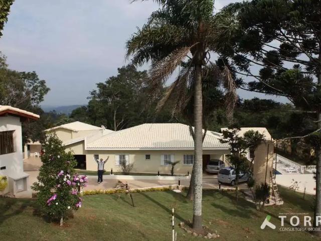 Casa / Sobrado para Venda em São Roque/SP Planalto Verde 6 Quartos