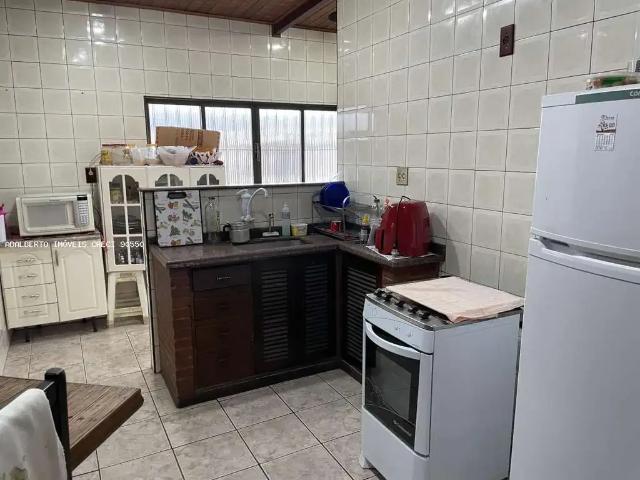 Casa / Sobrado para Venda em São Vicente/SP Catiapoa 2 Quartos