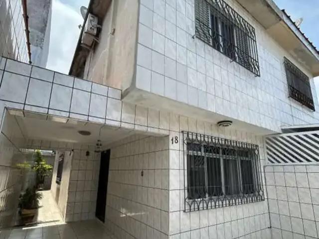 Casa / Sobrado para Venda em São Vicente/SP Catiapoa 3 Quartos
