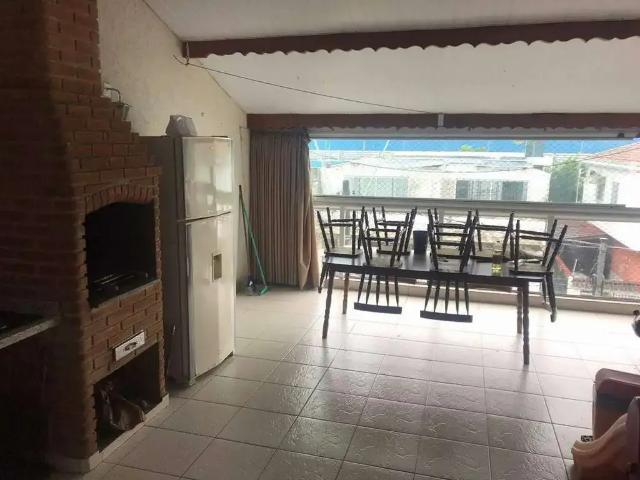 Casa / Sobrado para Venda em São Vicente/SP Centro 4 Quartos