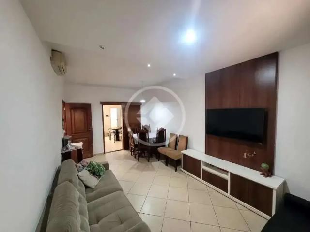 Casa / Sobrado para Venda em São Vicente/SP Centro 2 Quartos