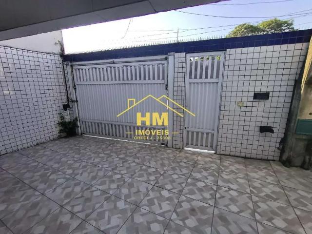 Casa / Sobrado para Venda em São Vicente/SP Centro 2 Quartos