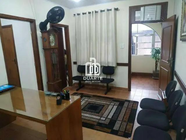 Casa / Sobrado para Venda em São Vicente/SP Centro 3 Quartos